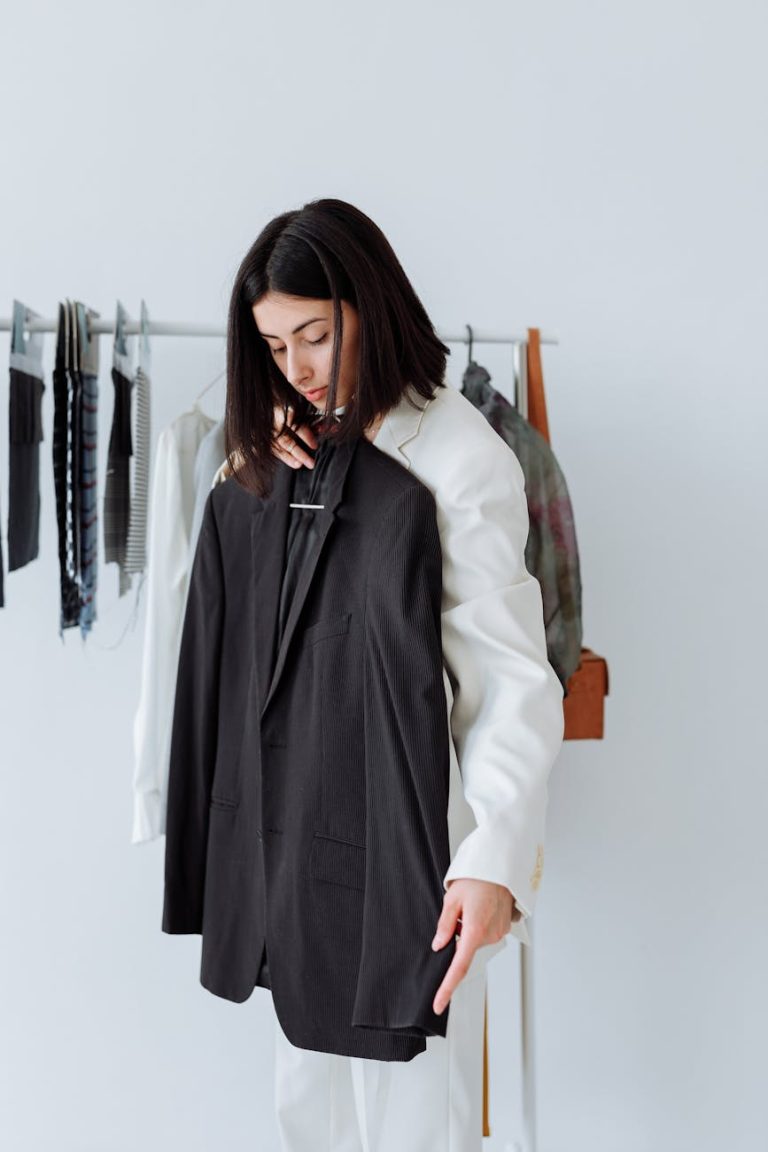 The Winning Look: A Complete Guide to Interview Dress Codes